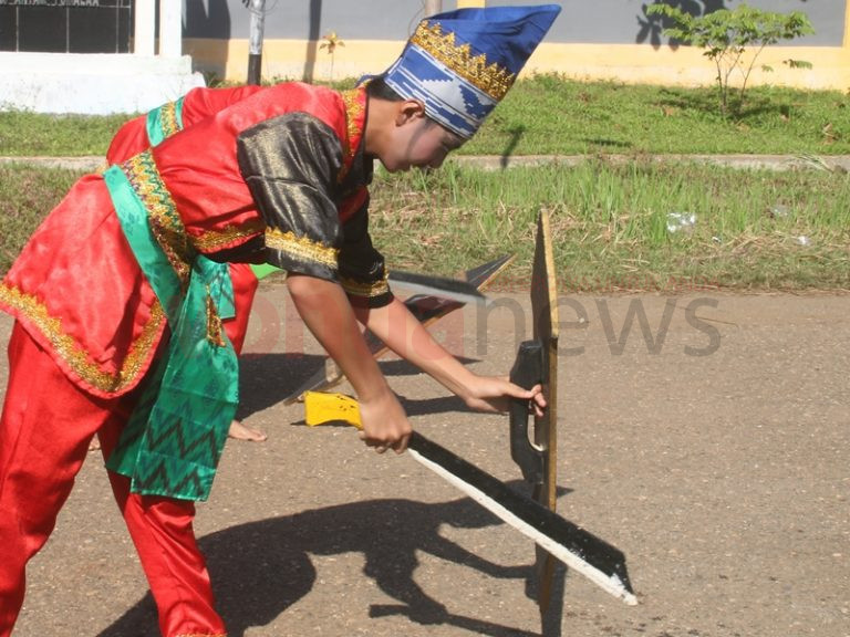 Parang "Taawu", Senjata Tradisional Suku Mekongga - wonuanews.com